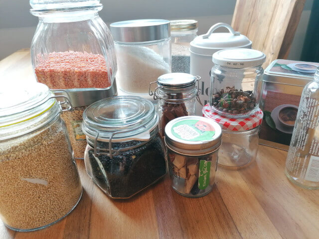 Plastic Free Kitchen: 11 Ways To Make Your Kitchen Plastic-Free